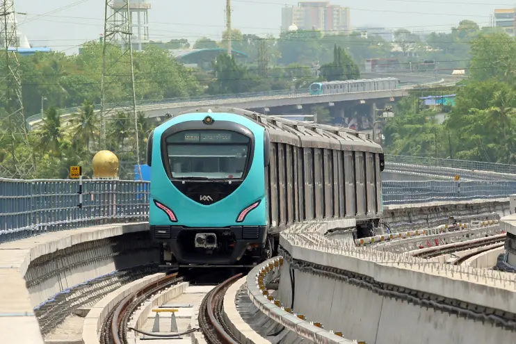 Kerala govt allocates Rs 378.57 cr for Kochi Metro's Phase II Pink Line ...