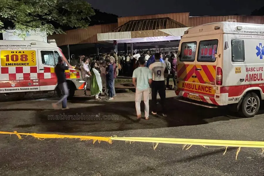 4 dead, at least 60 injured in stampede during tech fest at Cusat