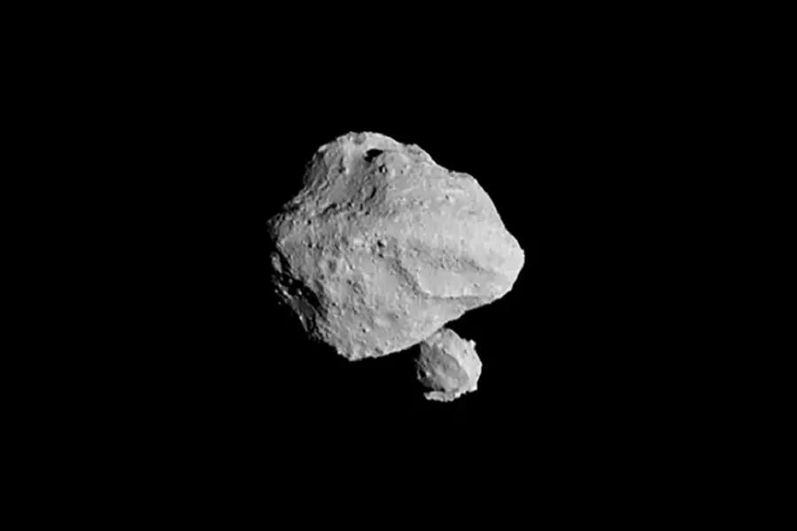 NASA spacecraft discovers tiny moon around asteroid during close flyby ...