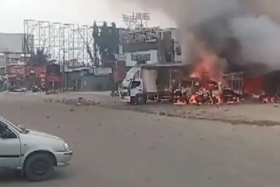 Fire breaks out at cracker shop in Bengaluru, six dead | Mathrubhumi ...