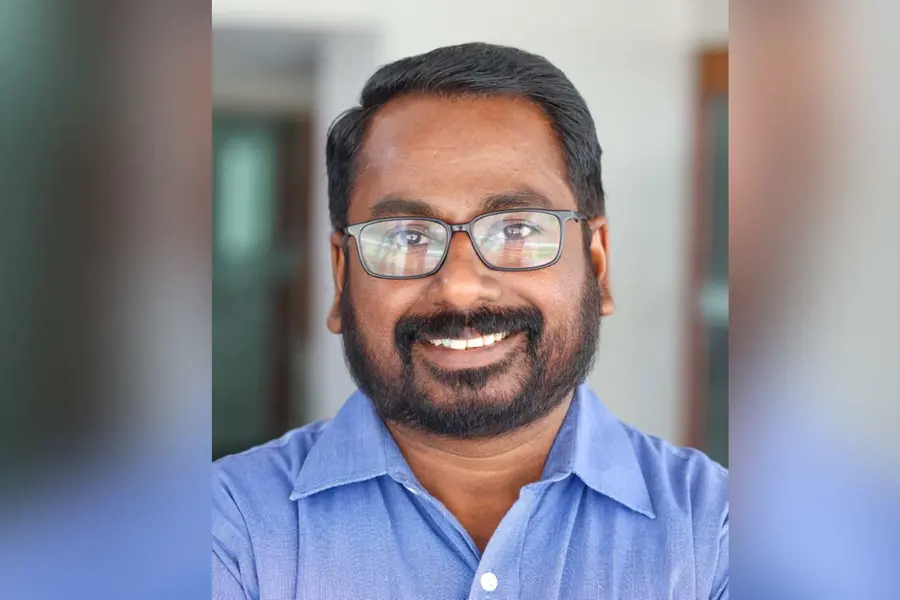 Mathrubhumi News journo Dr G Prasad Kumar bags Calicut Press Club's P ...