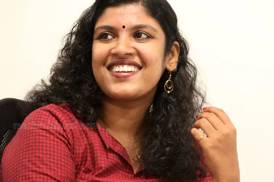 ‘Vazhakkula’ controversy: Petition demands review of Chintha Jerome’s PhD dissertation