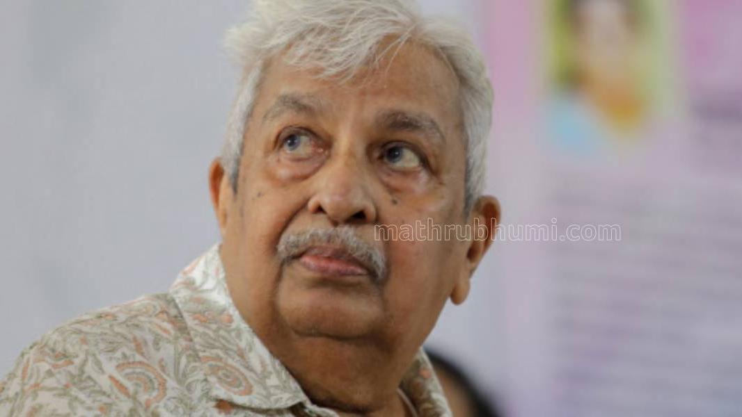 Academician, writer CR Omanakuttan passes away at 80 | Mathrubhumi English