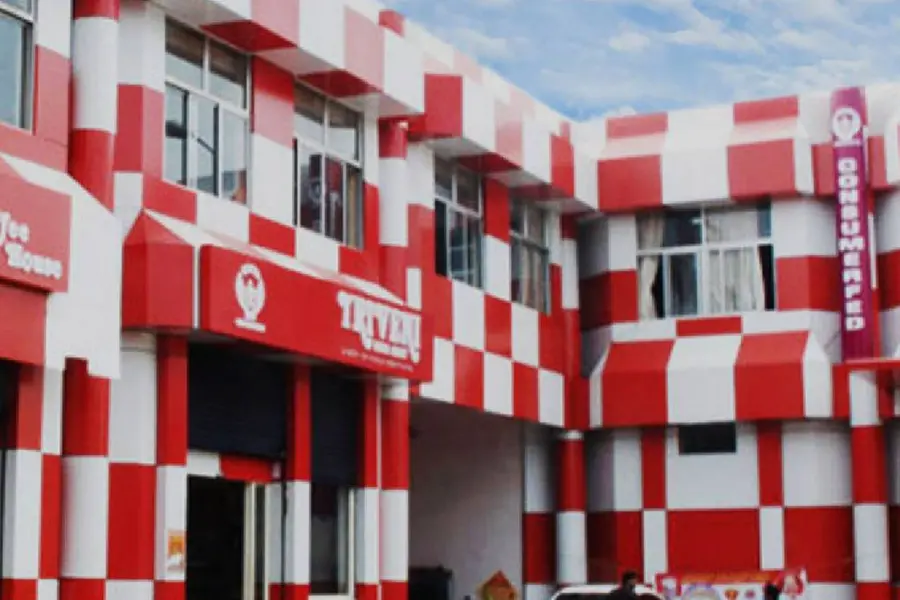 Pinarayi Vijayan inaugurates Onam sales of Consumerfed