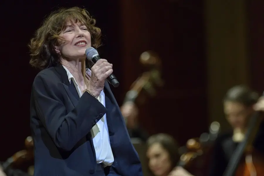 Jane Birkin, actor, singer and style icon, dies in Paris