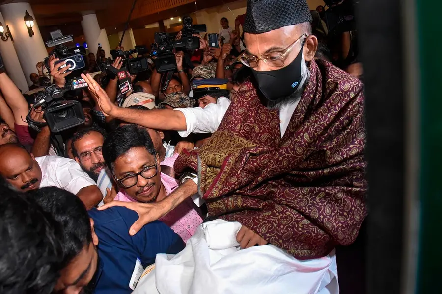 PDP chairman Abdul Nasar Madani reaches Kerala, receives joyful welcome from followers