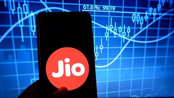Jio adds 49,000 new subscribers in Kerala, despite 1.64 lakh drop in ...