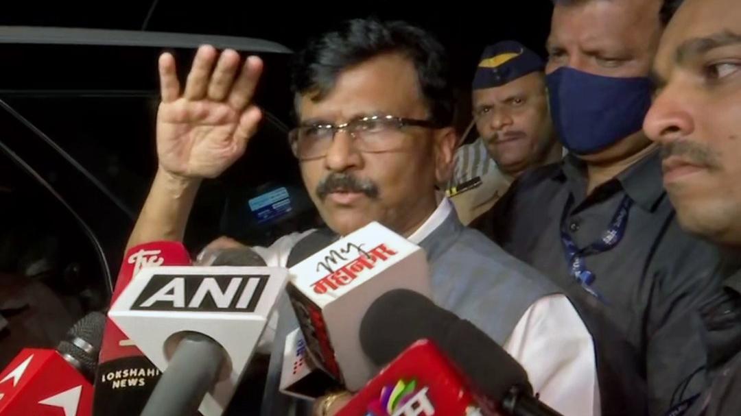 Sanjay Raut says Rs 2k cr deal to 'purchase' Shiv Sena name, symbol; Shinde camp, BJP dismiss claim