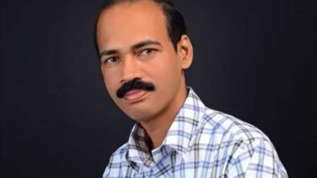No horararium for past 6 months: Saksharatha prerak kills self in ...