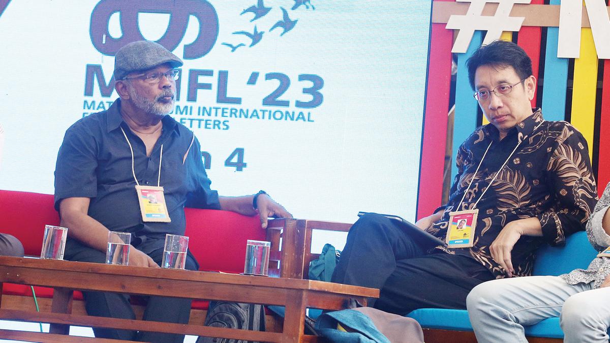 ‘Behemoth English crushes other languages’