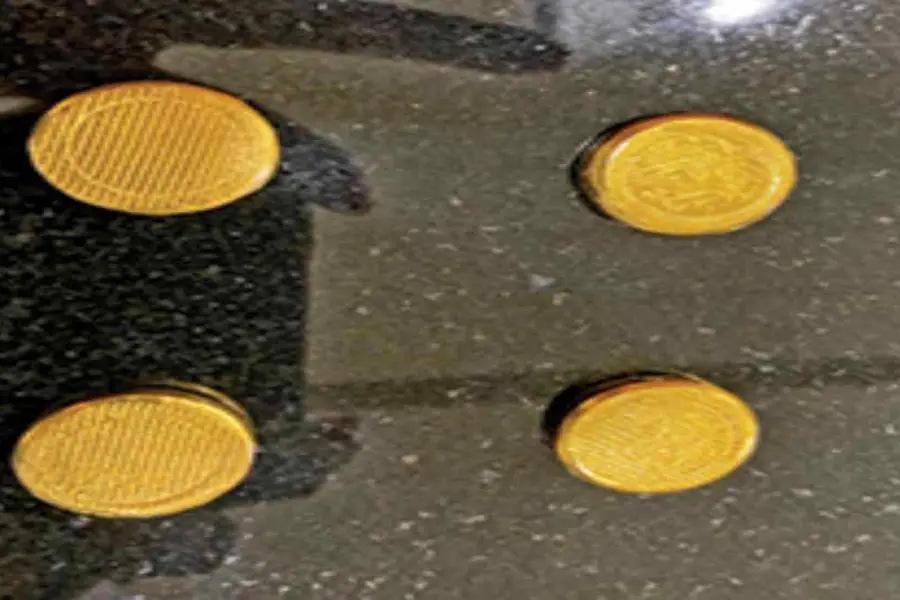 Customs seize gold buttons worth Rs 6 lakh at Nedumbassery airport ...