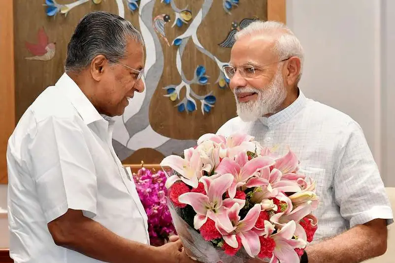 Kerala CM thanks PM Modi for approving 2nd phase of Kochi Metro ...
