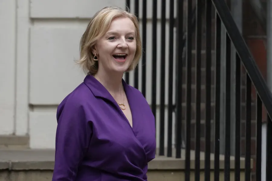 Liz Truss prepares to take charge as new UK Prime Minister ...
