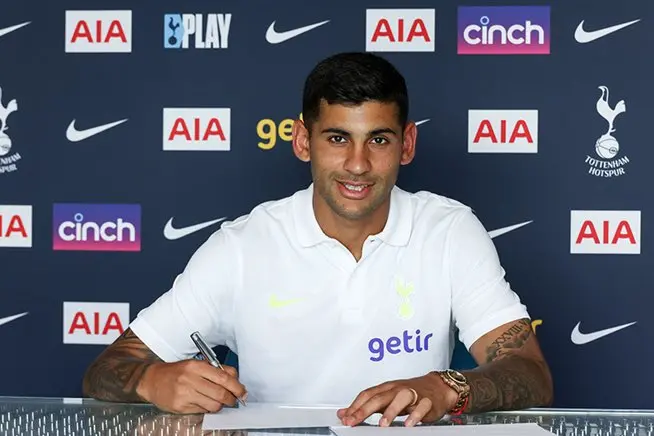 Romero completes permanent move to Tottenham