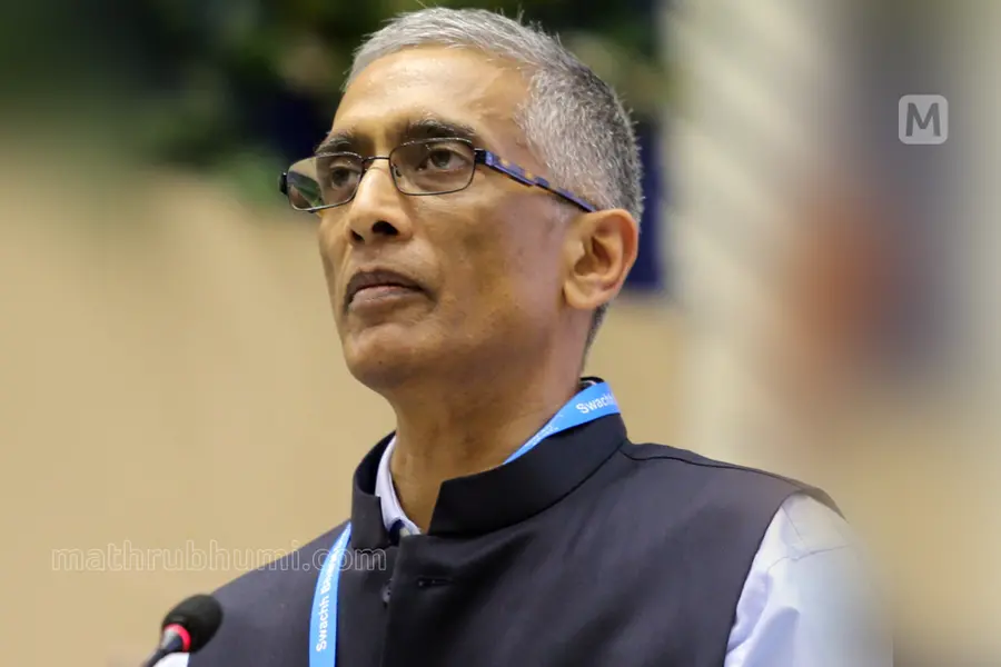 Parameswaran Iyer, a Malayali, appointed Niti Aayog CEO | Mathrubhumi ...