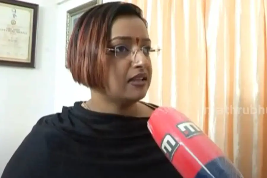 It was Vigilance which took Sarith; Swapna vents anger against CM ...