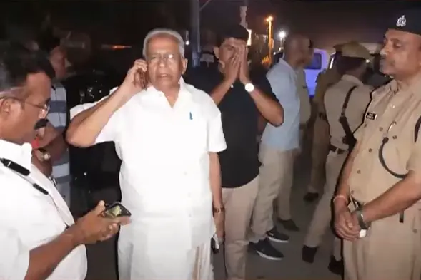 Kanpur police block ET Mohammed Basheer MP from visiting riot-stricken ...