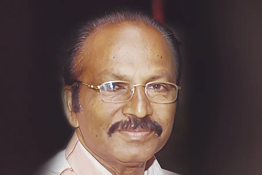 Singer Edava Basheer collapses on stage, dies | Mathrubhumi English