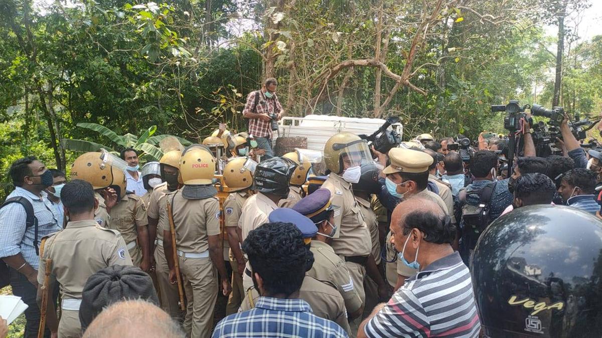 SilverLine Project: Protest intensifies, Police, locals clash at ...