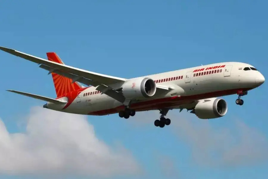 Air India flight with 129 passengers from Kabul lands in Delhi ...