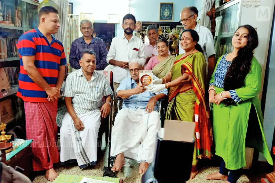 Now history is written with vested interests: MGS Narayanan