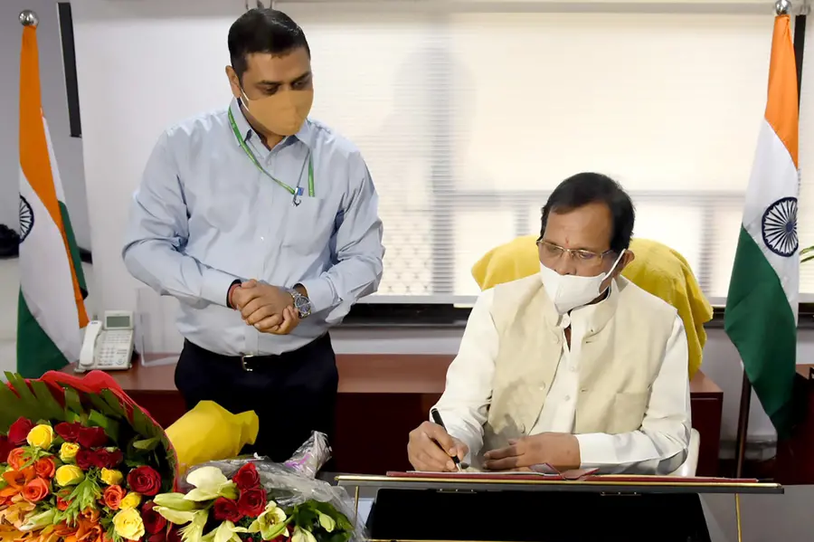 Shripad Naik takes charge as Minister of State for Tourism
