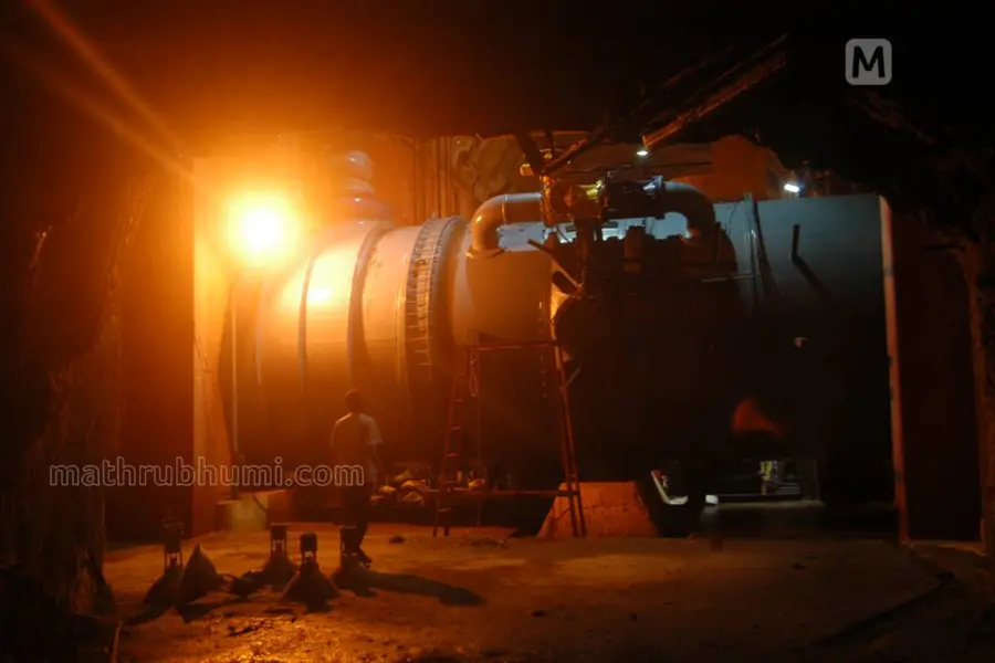 Explosion at Moolamattom power station; KSEB imposes power restriction ...