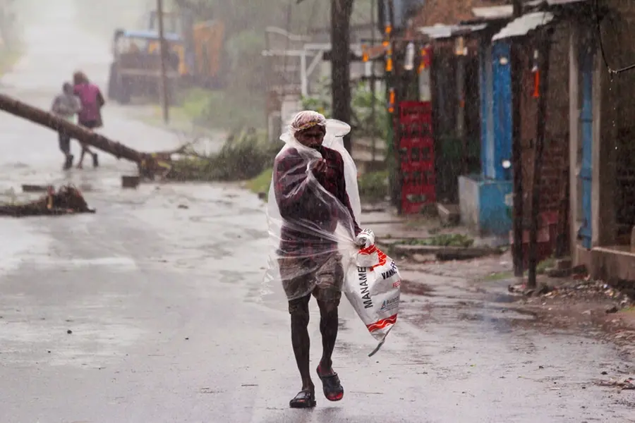 Over 1 million customers lose power supply as cyclone Amphan hits ...