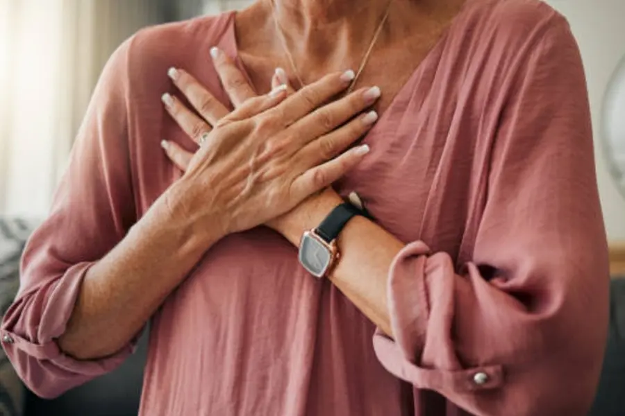 Why women miss heart attack symptoms: Subtle signs, big risks ...