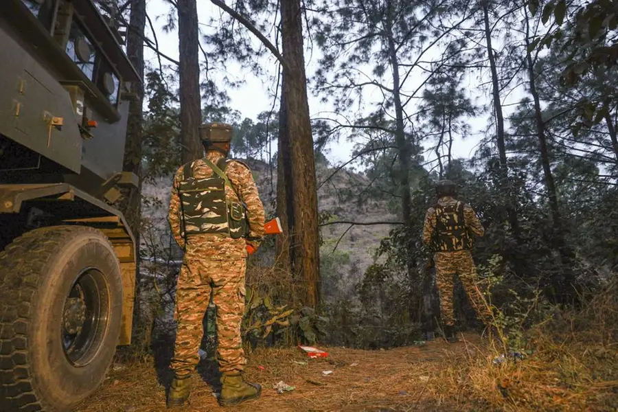 Firing from multiple Pakistan posts through night at LOC, India ...