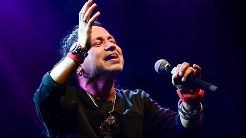 'Peace never comes in a hurry', Singer Kailash Kher laments about ...