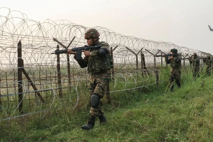 Pak Army violates ceasefire for eighth night, targets LoC sectors in ...