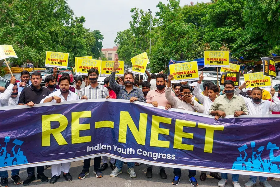 NEET paper leak: NMC cancels admission of 14 students, suspends 26 ...