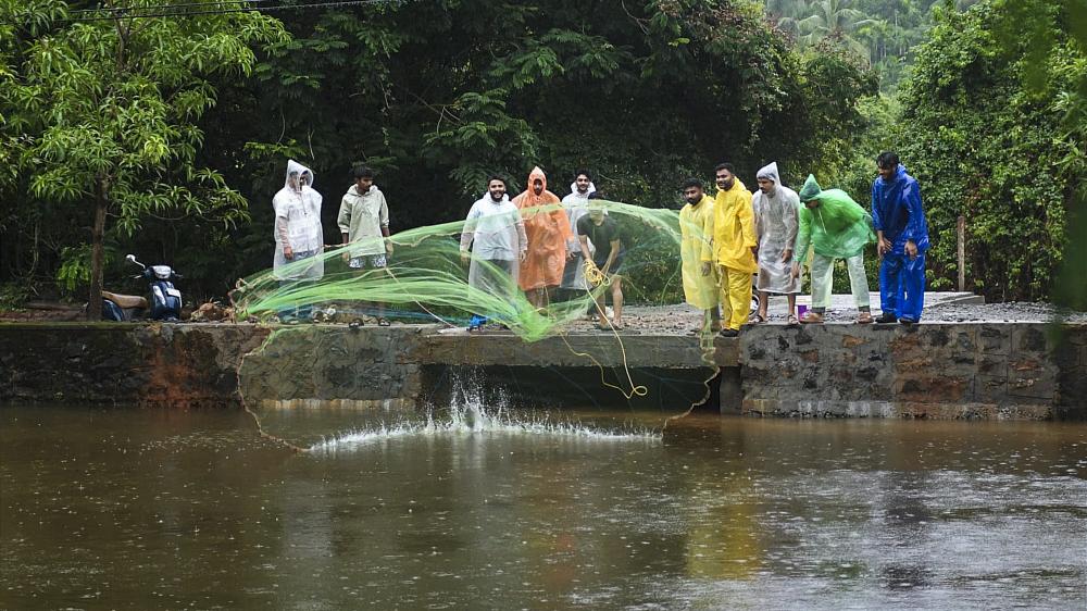 Heavy rains lash Kerala; flood alerts issued for multiple rivers ...