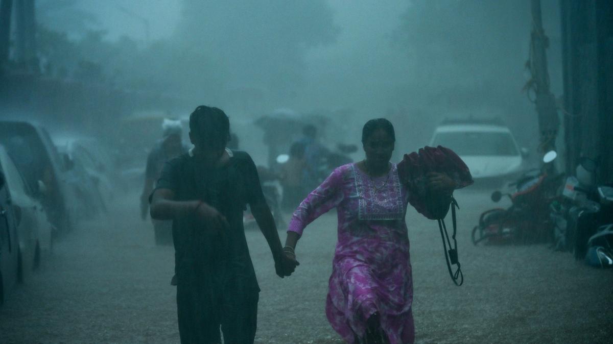 Orange alert issued for Delhi-NCR amid rain, thunderstorm warning