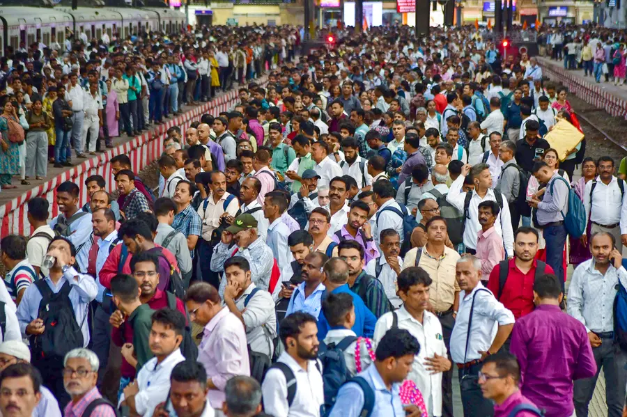 Mumbai train tragedy: Railways to redesign coaches; here's what will change