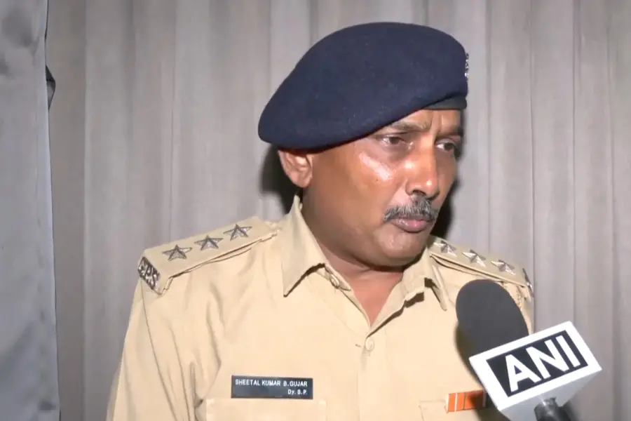 ‘Tied hands with wet clothes to lift bodies’: SDRF officer on Air India ...