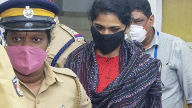 Activist Rehana Fathima surrenders before police | English Archives