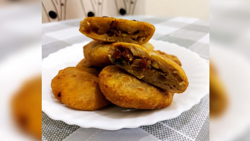 ഗോതമ്പുപൊടി കൊണ്ട് രുചികരമായ ഒരു നാലു മണി പലഹാരം | Mathrubhumi
