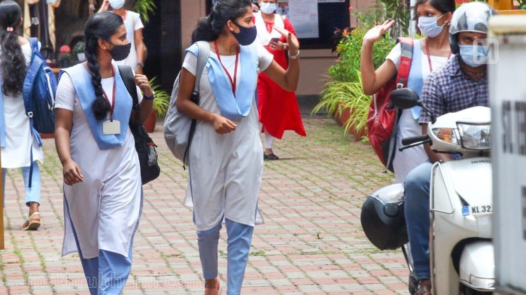 Plus Two classes to begin by June 2nd week; Plus One exam before Onam vacation