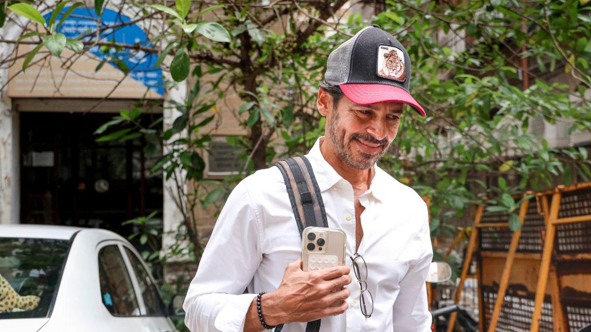 Mithi river desilting scam: Actor Dino Morea appears before ED in ₹65 ...