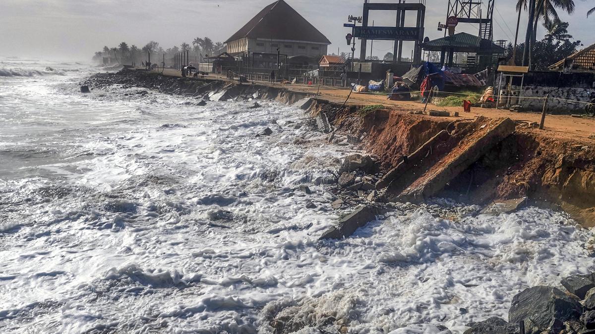 Severe weather alert in Kerala: INCOIS warns of high waves and coastal ...