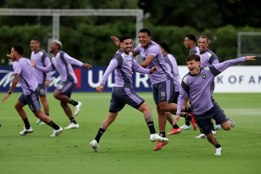 After group stage in front of over 1 million empty seats, Club World ...