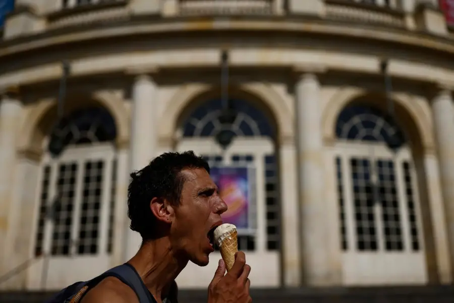 France heatwave claims two lives as June smashes temperature records