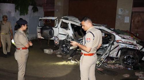 Fatal car crash kills bridegroom and two minors in UP; 5 critically injured