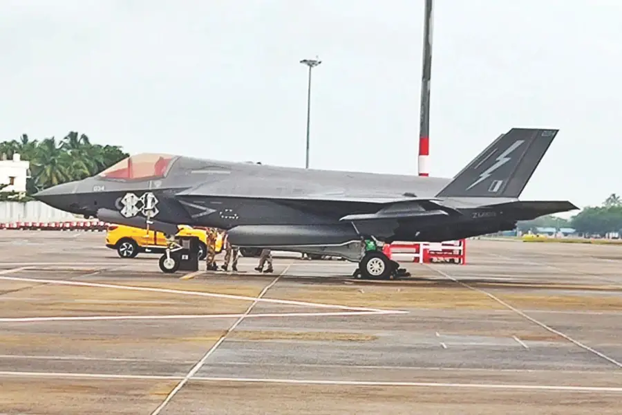 Grounded F-35 jet moved to hangar after weeks; Engineers from UK to ...