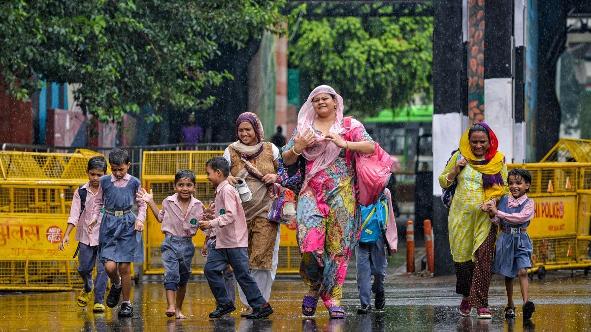 Delhi weather: IMD issues orange alert as heavy rains lash the region ...