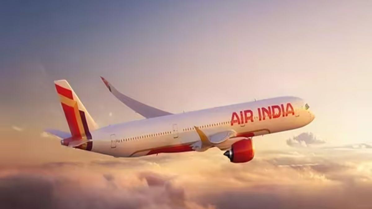 Pilots applauded for ‘Textbook’ go-around by Air India B787 at UK ...