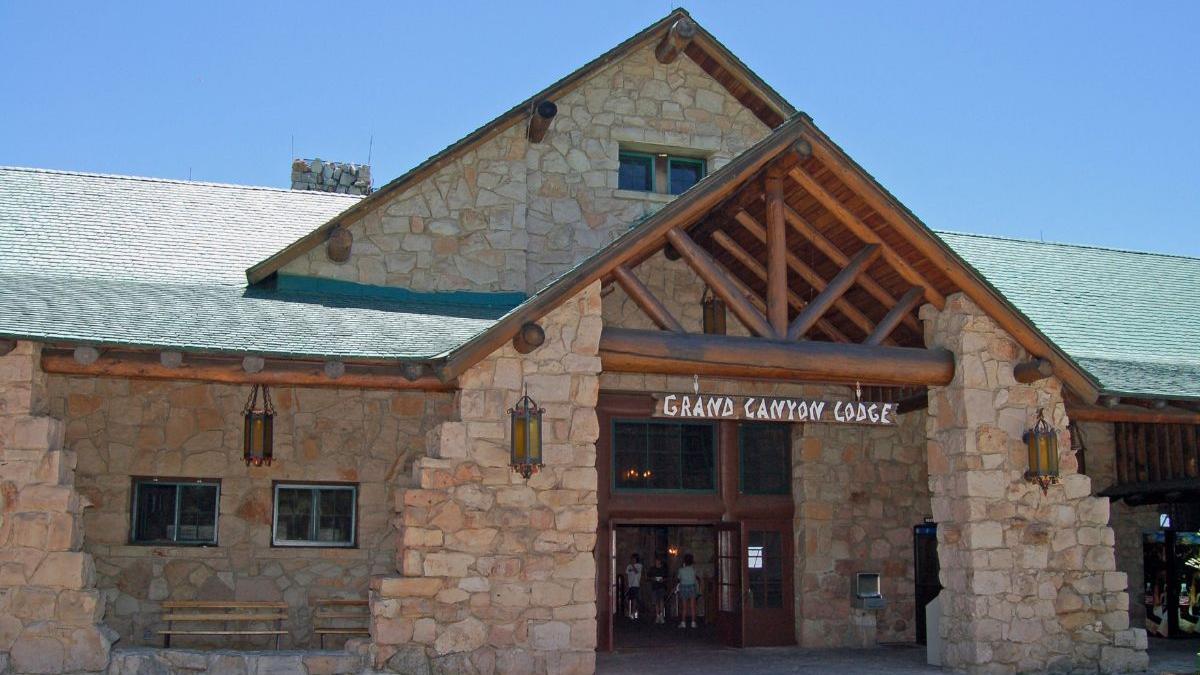 Grand Canyon Lodge wildfire: A look back at North Rim’s rustic icon ...