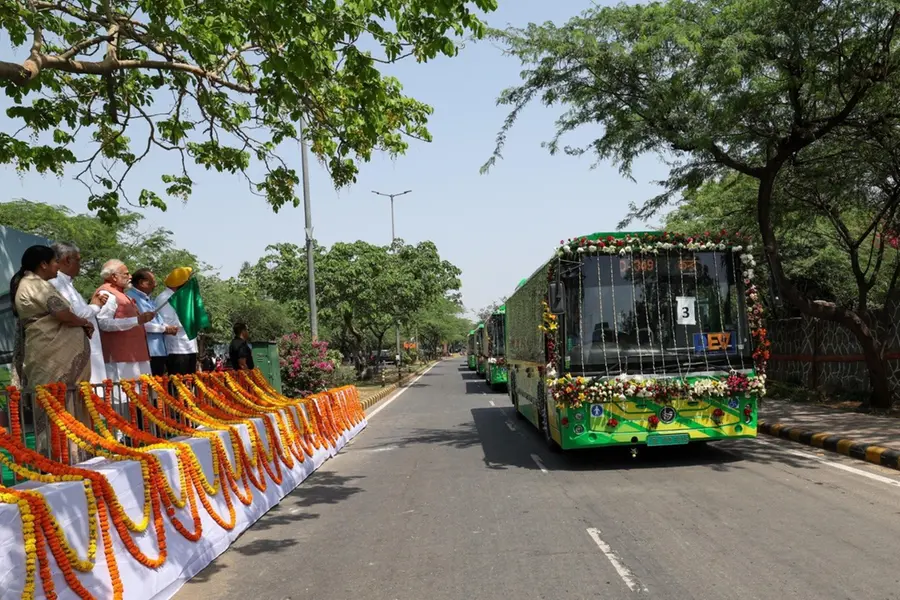 Delhi's public transport set for major overhaul: CM announces smart ...